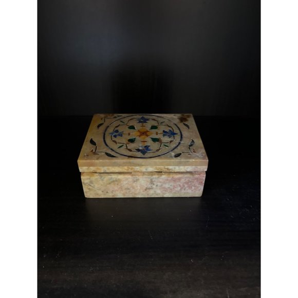 Other | Vintage Soapstone Trinket Box Hinged Lid India Beautiful Flower ...